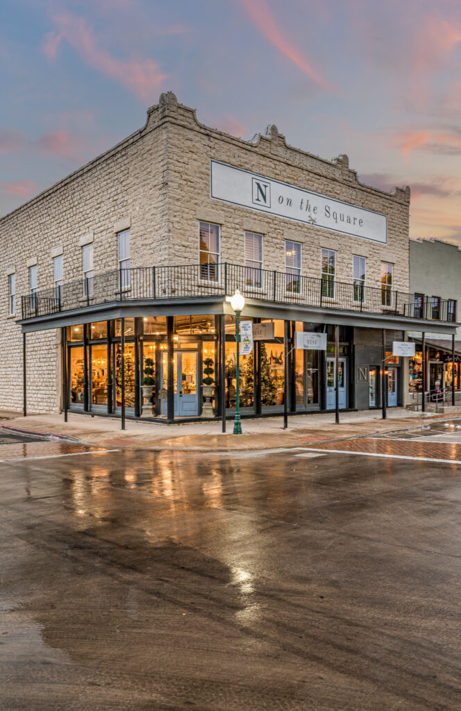 Luxury Boutique Hotel in Granbury, TX | N on the Square
